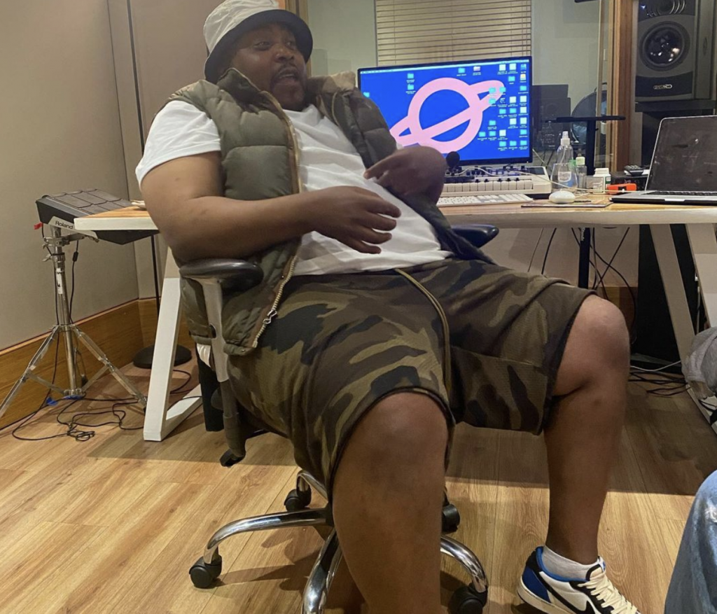 STOGIE T JOINS DEF JAM RECORDS - Def Jam Africa STOGIE T JOINS DEF JAM RECORDS - Def Jam Africa